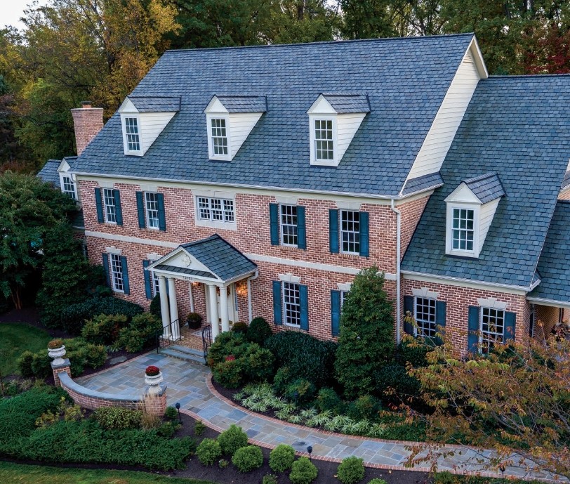 Stately Manor with 750 sqft Poolhouse is Entertainer's Dream