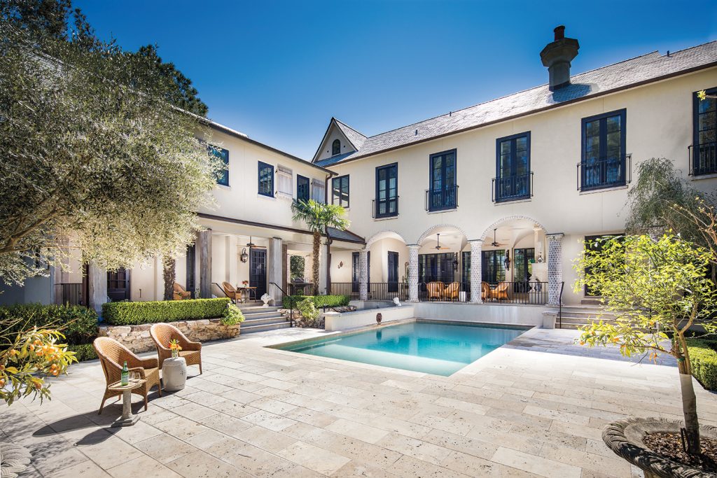 Charleston Issue 3.2 Kiawah Island Vanderhorst Plantation Cover Home