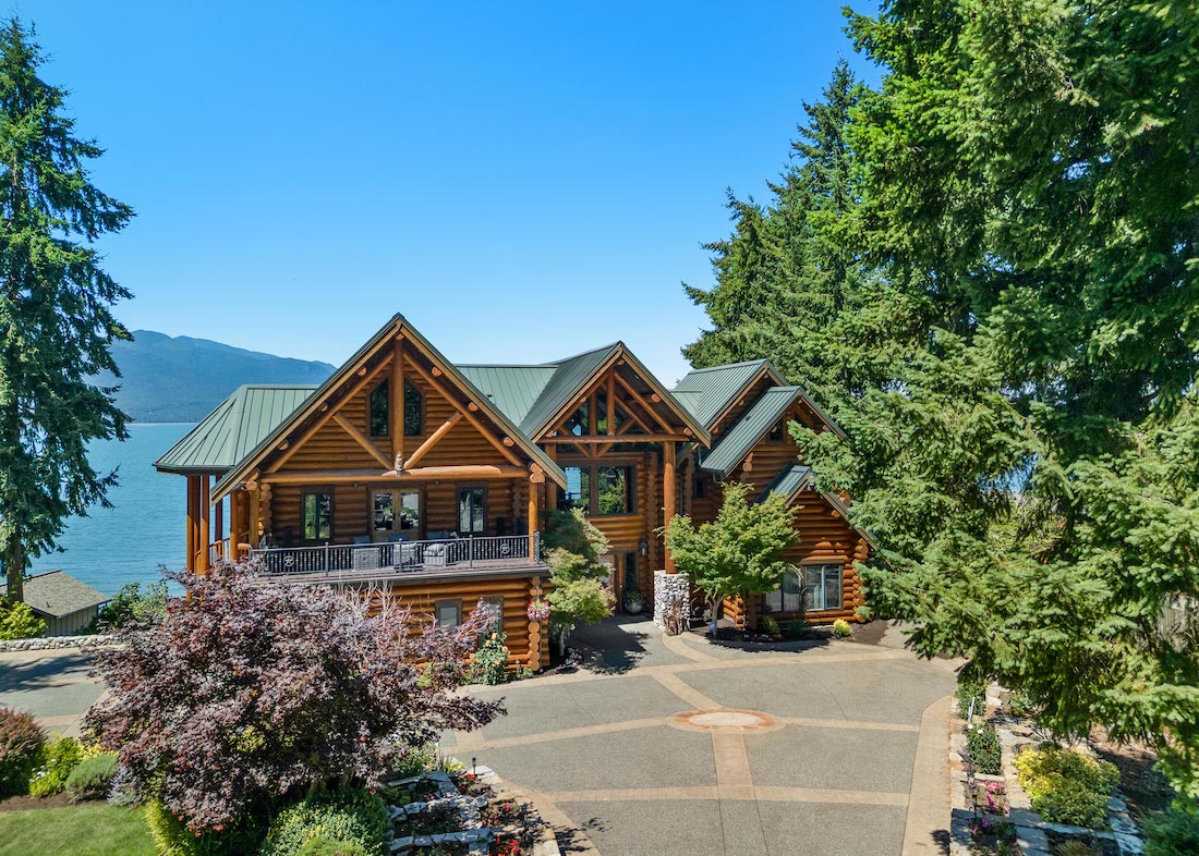 Heirloom of Craftsmanship on the Cover of LHM Seattle, Puget Sound Region | Issue - 19.6 ...