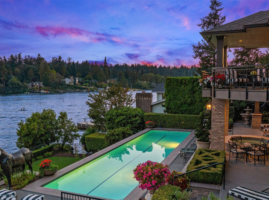 LHM Greater Seattle - Enatai Waterfront Estate