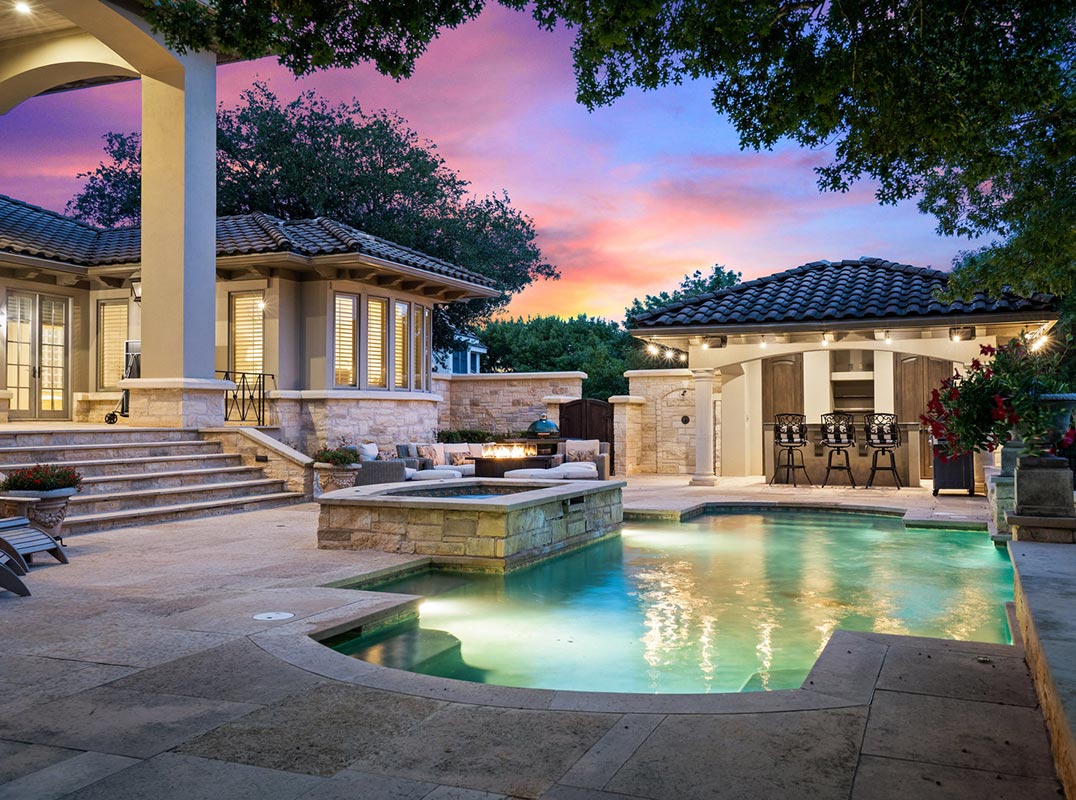 LHM Austin - Michael Deane Built Luxury Home