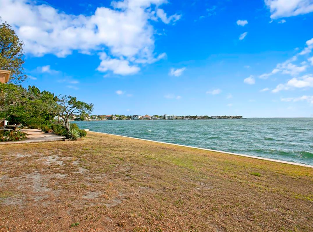 LHM Tampa Bay - Culbreath Isles Bayfront