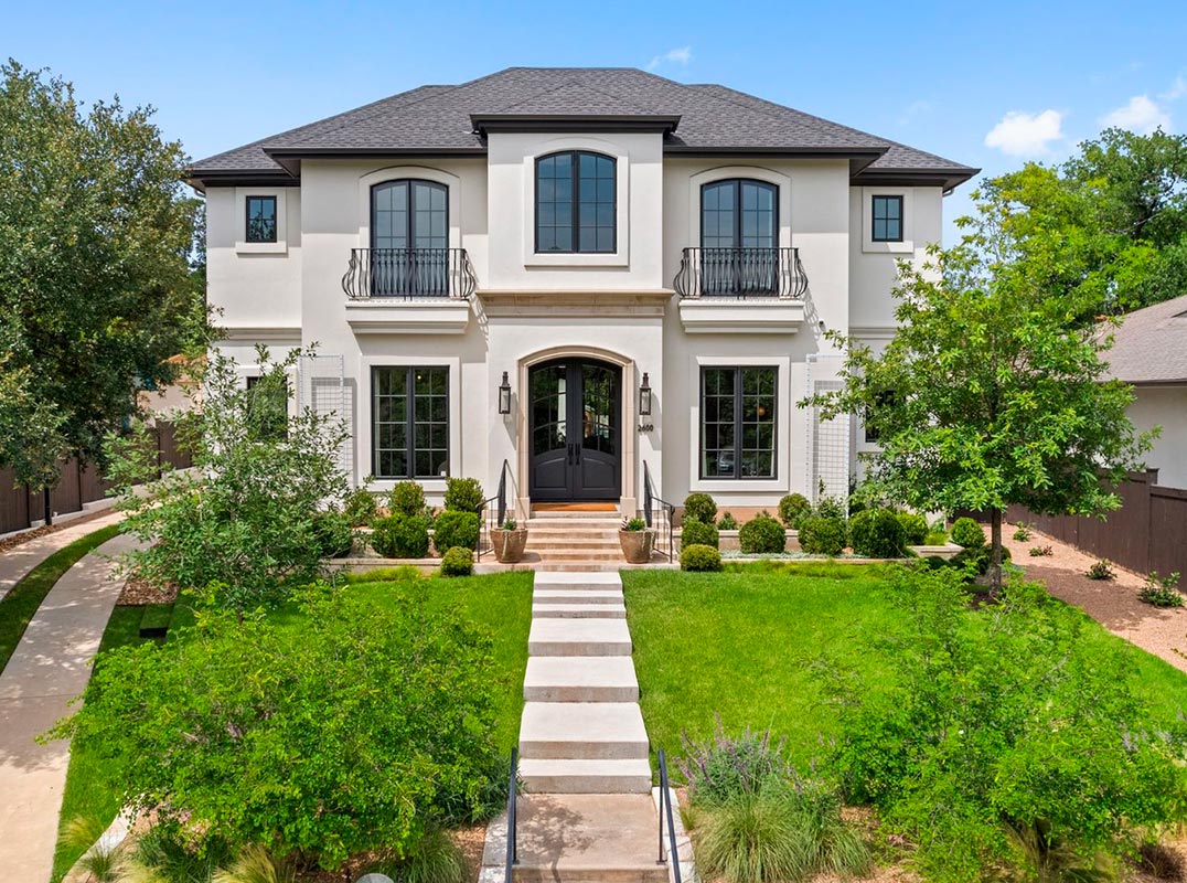LHM Austin - Gorgeous Home Built By Trey Smith Builders