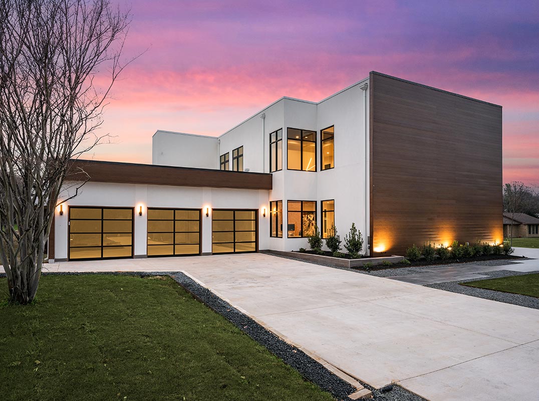 LHM Dallas | Fort Worth - Architectural Masterpiece Crafted By B3 Home Builders