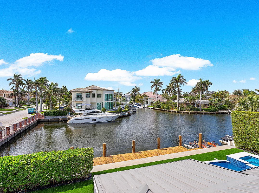 LHM The Palm Beaches - Stunning Waterfront Home on Boca Harbor Island