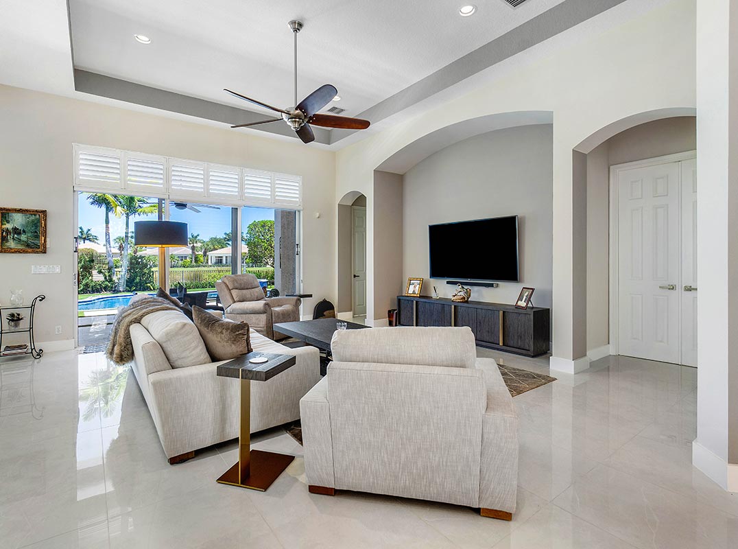 LHM The Palm Beaches - Exquisite Home in Mirasol Country Club
