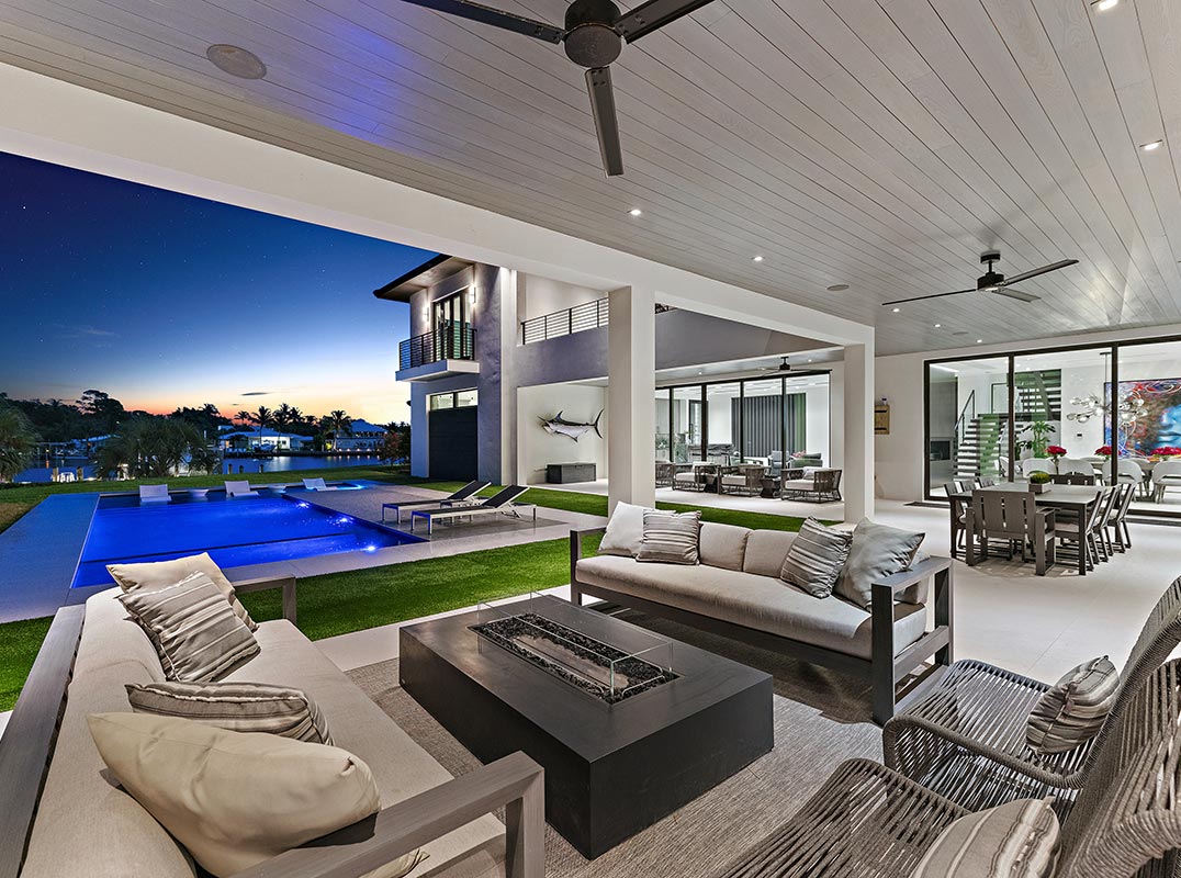 LHM The Palm Beaches - Unparalleled Luxury Waterfront Estate