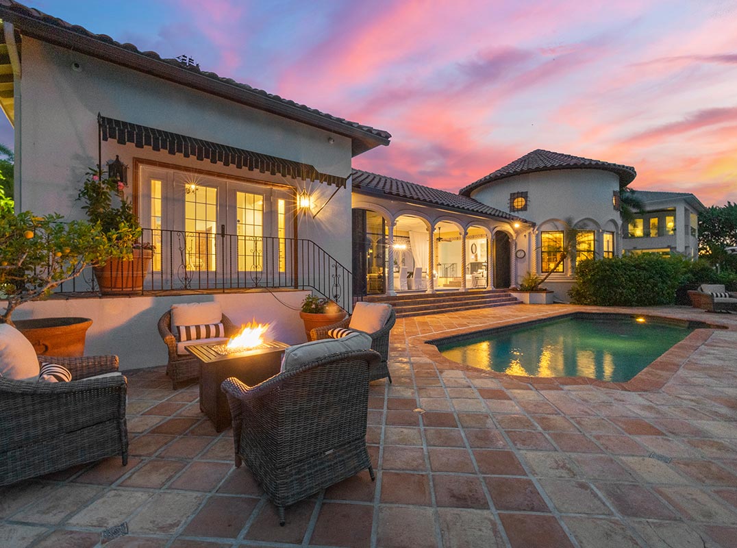 LHM Tampa Bay - Exquisite Spanish Mediterranean-Style Courtyard Home