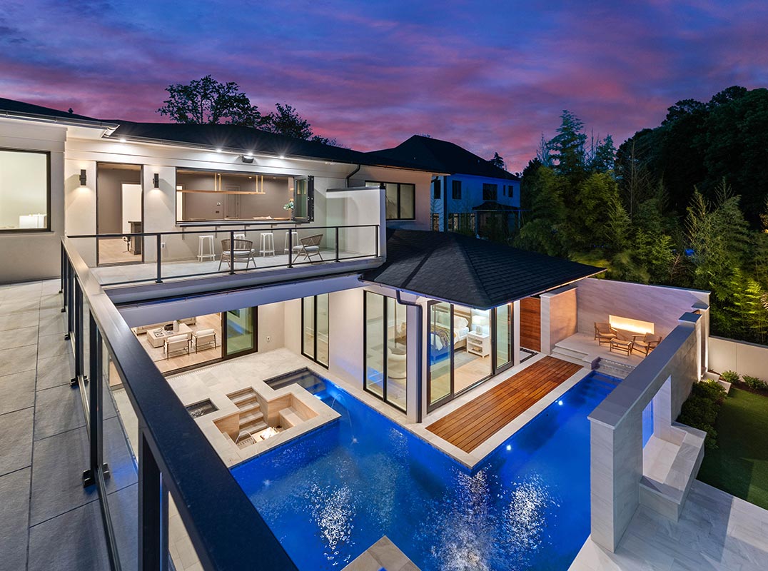 LHM Charlotte - Luxurious Sanctuary in the Heart of South Park.