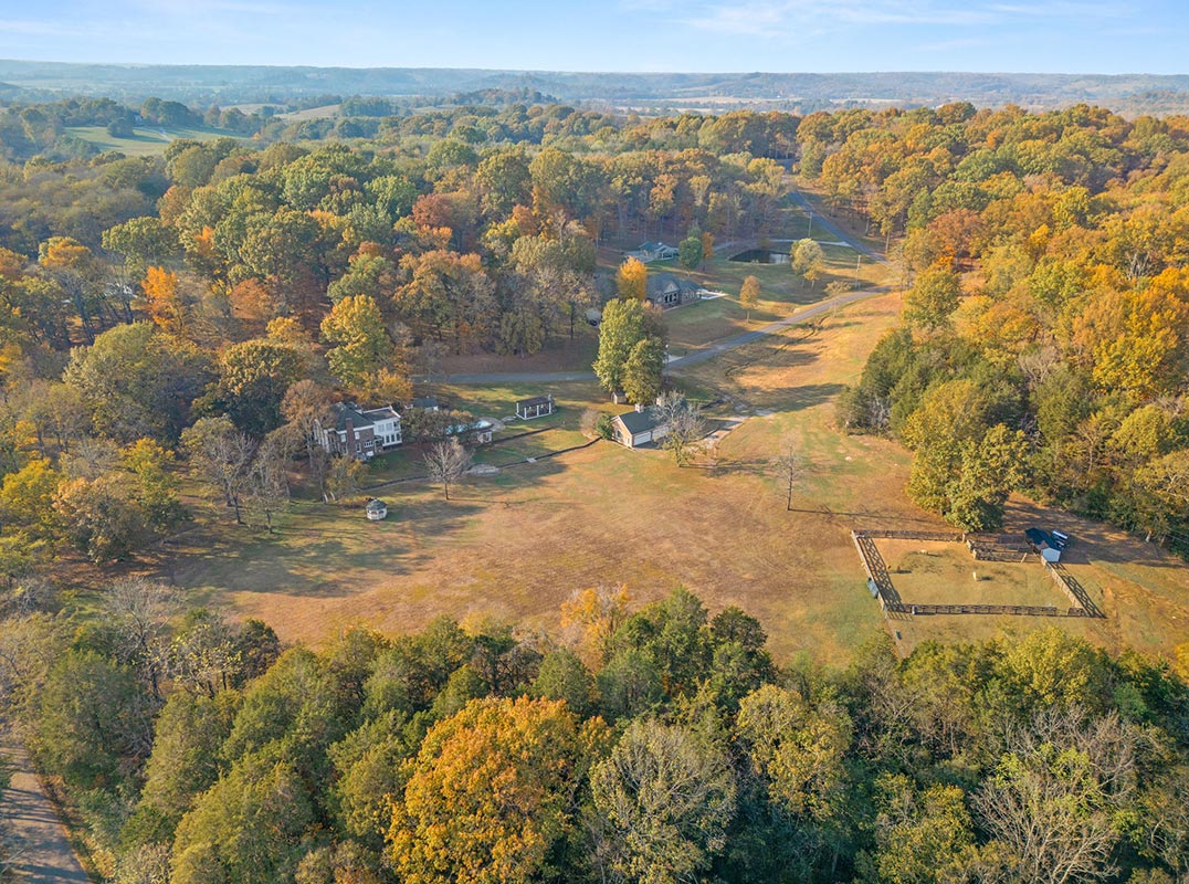 LHM Nashville - The Crescent View Mansion