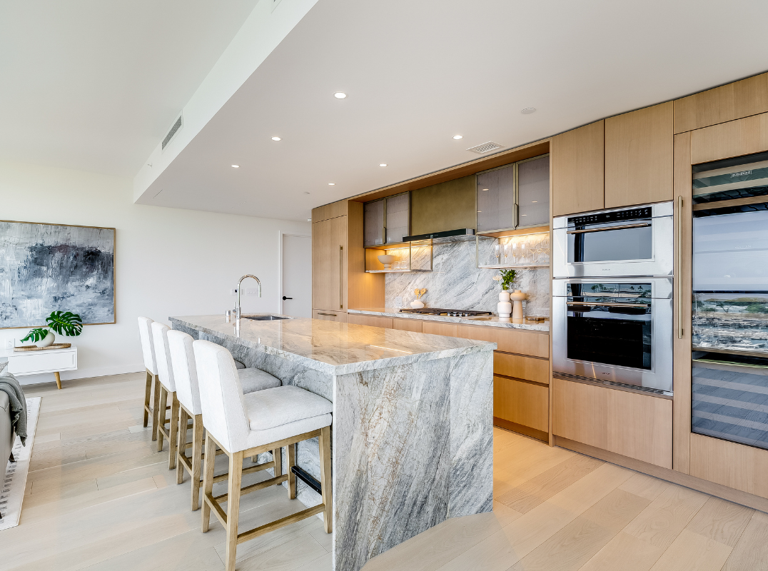 LHM Hawaii | Pacific Luxury Living - Victoria Place #700