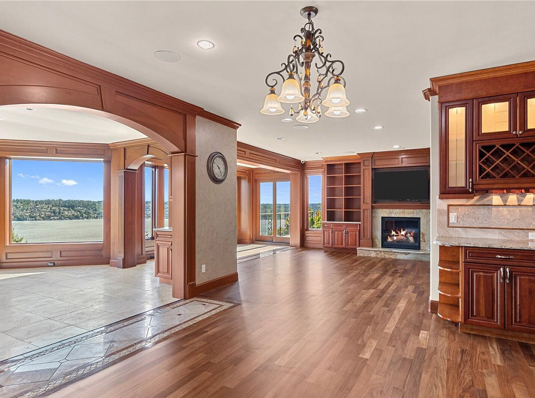LHM Greater Seattle - Custom View Estate